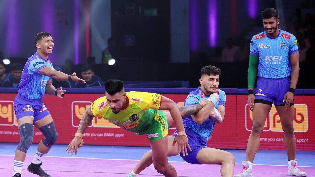 Devank Dalal’s 22-point masterclass powers Bengal Warriorz past Patna ...