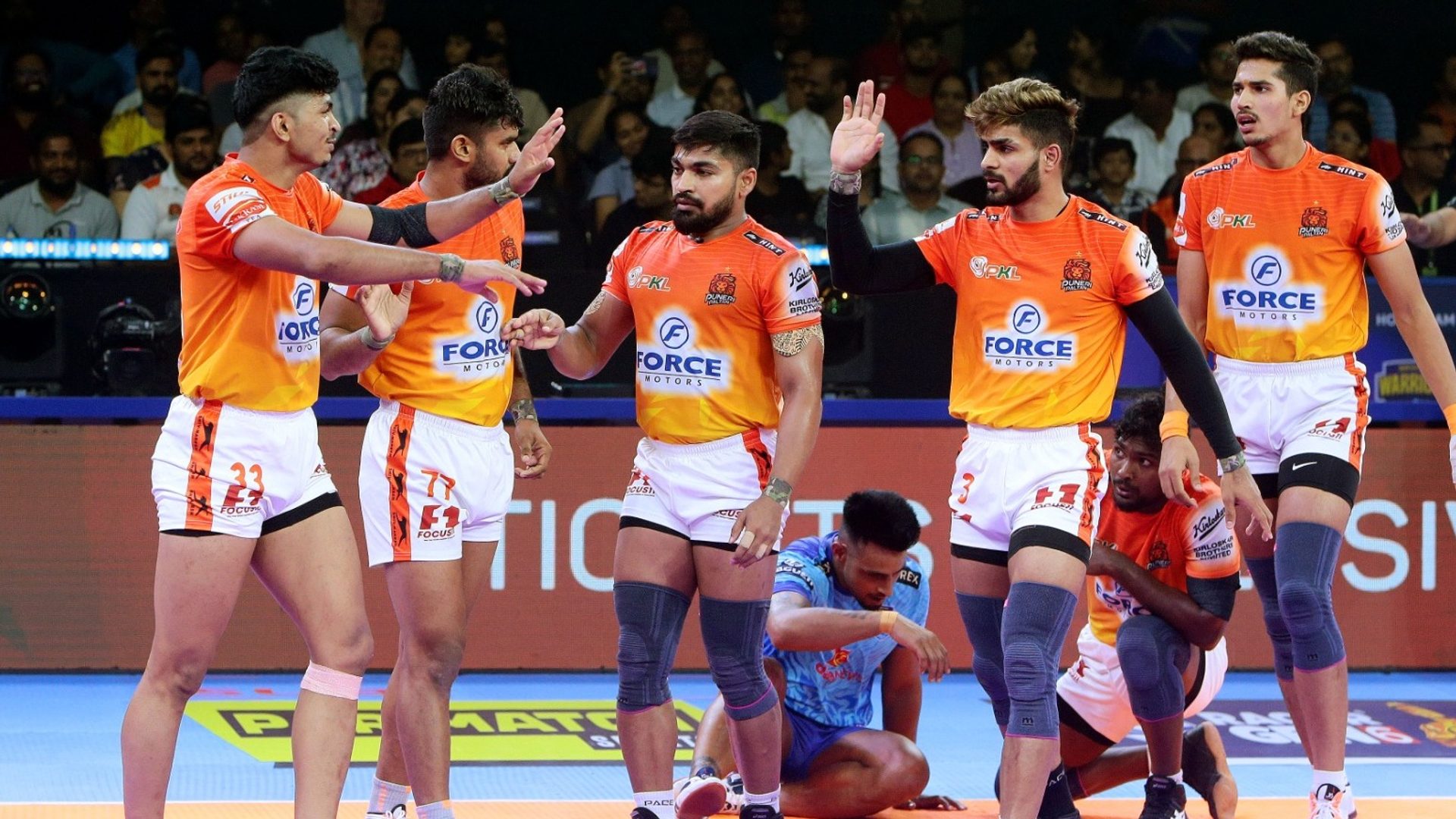 Puneri Paltan vs U Mumba in match 32 of Pro Kabaddi Season 11