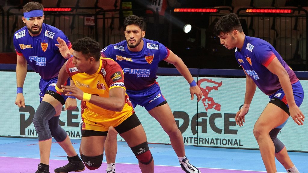 Match 103: Dabang Delhi K.C. vs Telugu Titans