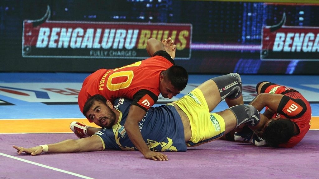 The five best tackles from the league stage of VIVO Pro Kabaddi Season 6