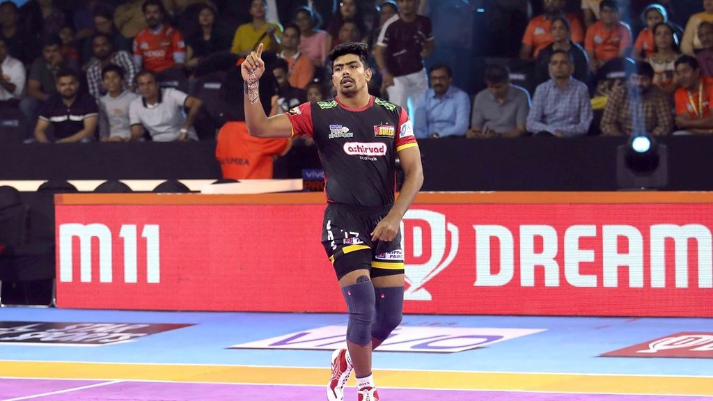 Pawan, Fazel and Sumit bag awards in Season 7 presentation