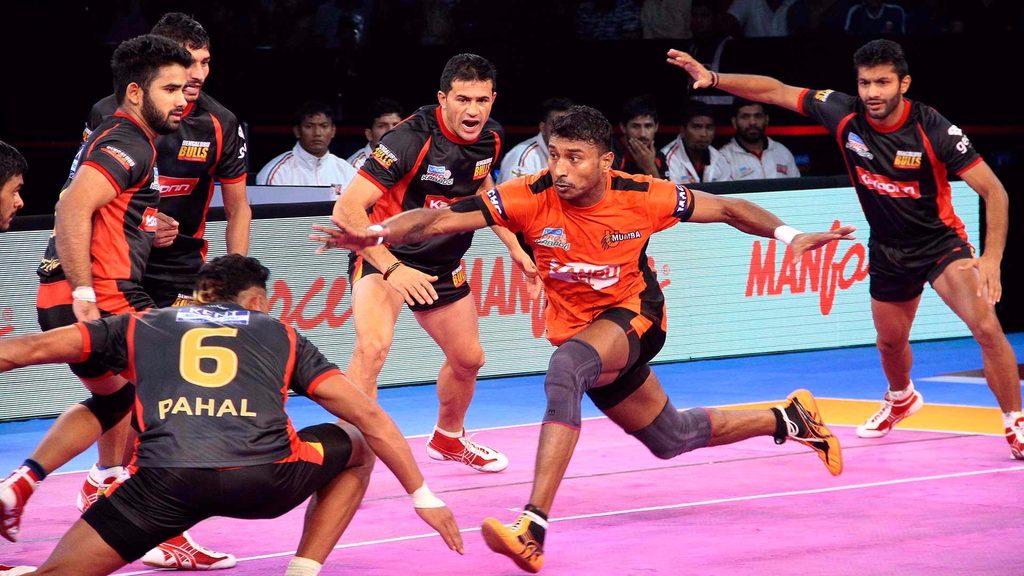 Adake scripts convincing win for Mumbai over Bengaluru