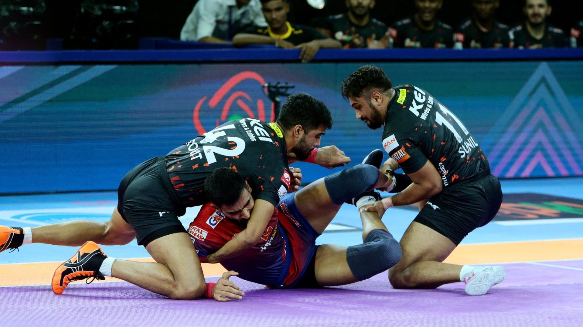 U Mumba beat UP Yoddhas 35-33 in match 45 of Pro Kabaddi League Season 11